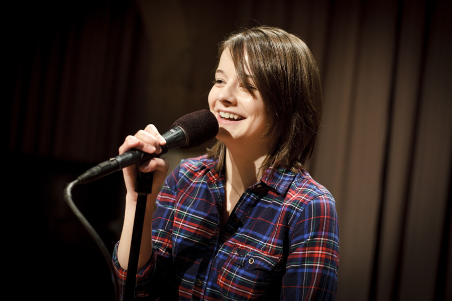 The Moth (en-US) | Radio Hour | Hitchhiking, Mosh Pit, and Iggy Pop