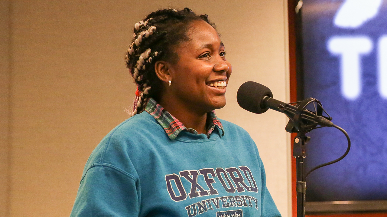 The Moth (en-US) | Stories | Pas de Une